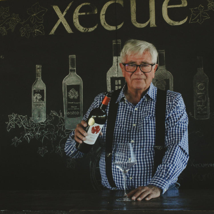 Nosotros. – XECUÉ